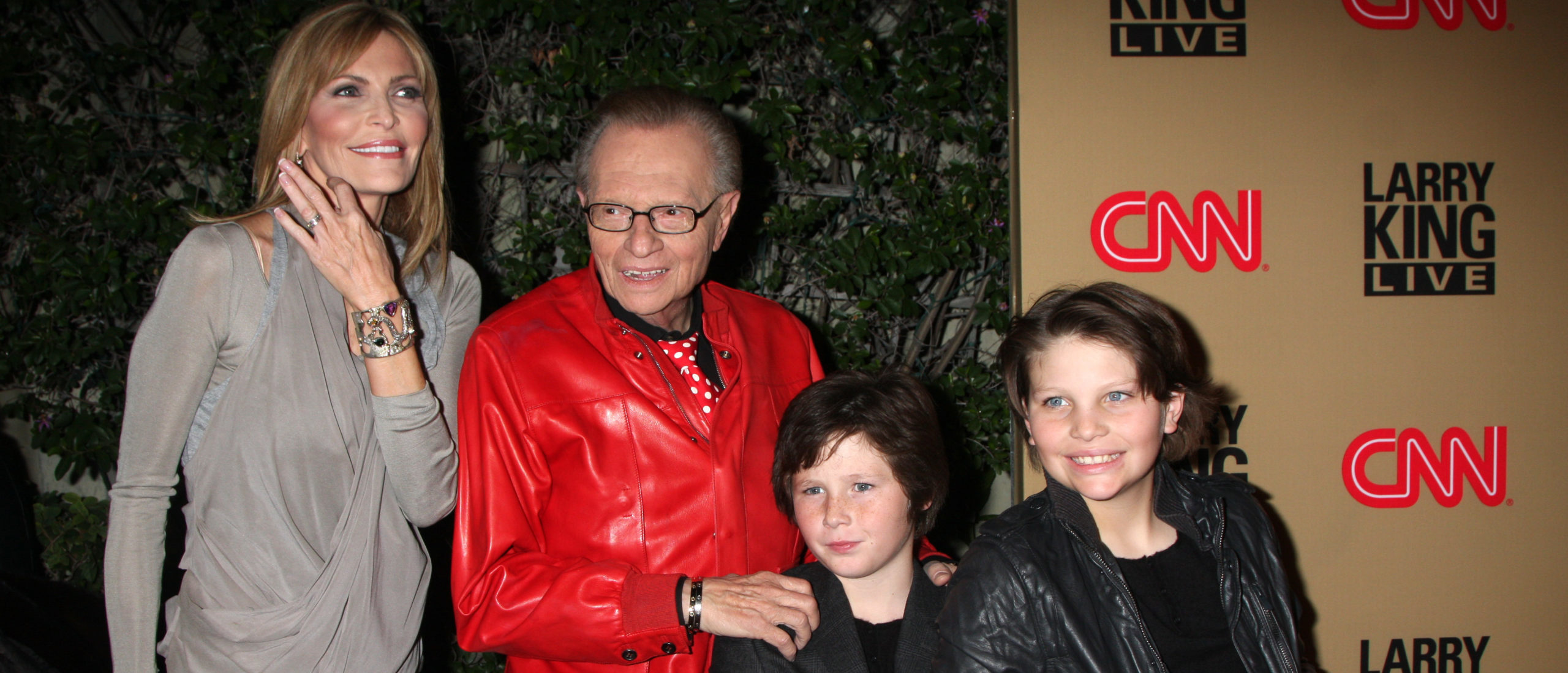 The Fight for a King's Ransom - Velella & Basso